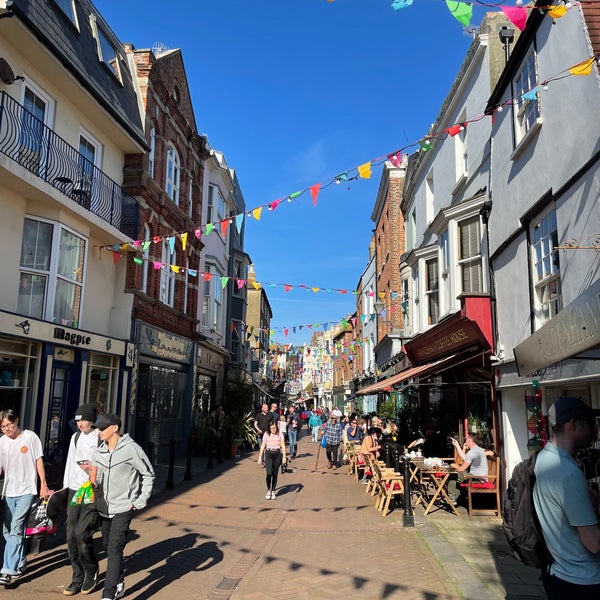 Hastings Old Town - Neighborhood