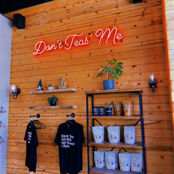 Loose Leaf Boba Company - Downtown Long Beach - 3 tips