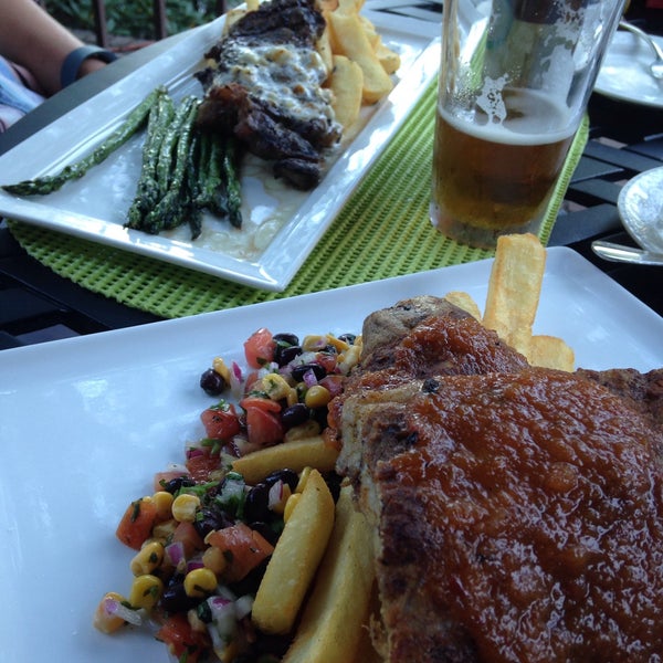 The Simsbury Inn - 9 tips from 706 visitors