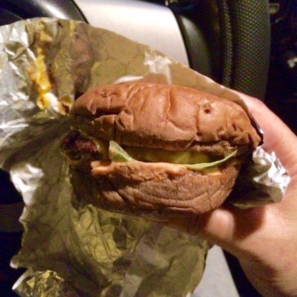 Gravity Burger - الصفا - 26 tips