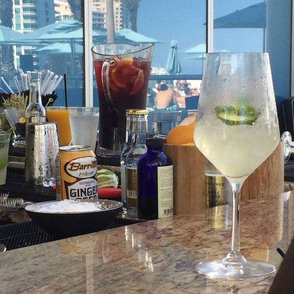 Epic Hotel- Pool Bar - Miami Central Business District - 3 tips from ...