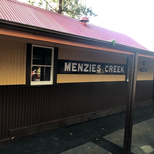 Menzies Creek Station - Puffing Billy Railway - 2 tips