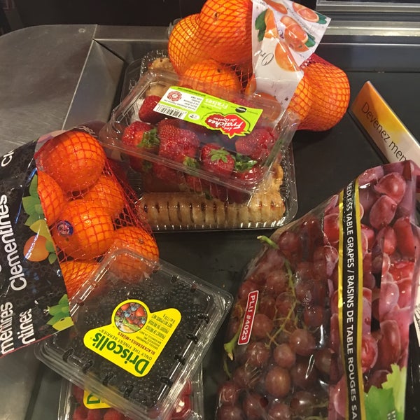 IGA extra Convivio - Grocery Store in Québec