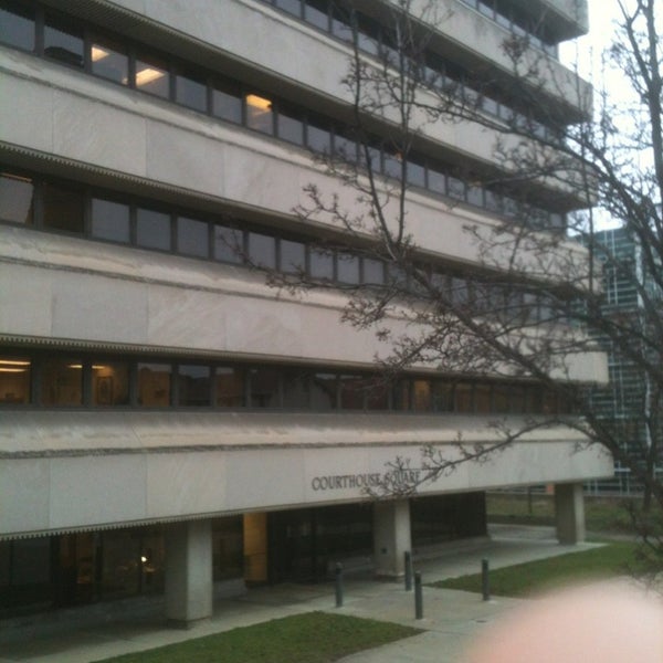 Courthouse Square - Structure in Washington