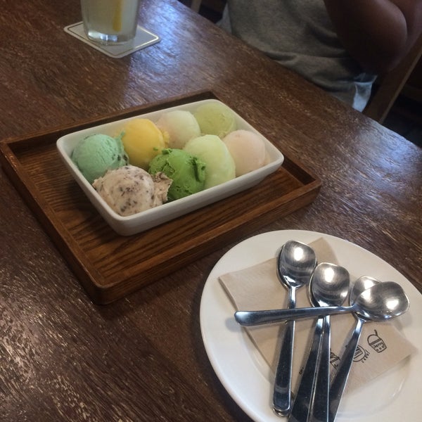 iberry - Ice Cream Shop