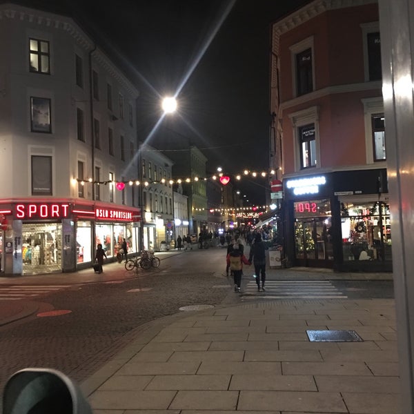 Arbeidersamfunnets plass - Hammersborg - Oslo, Oslo