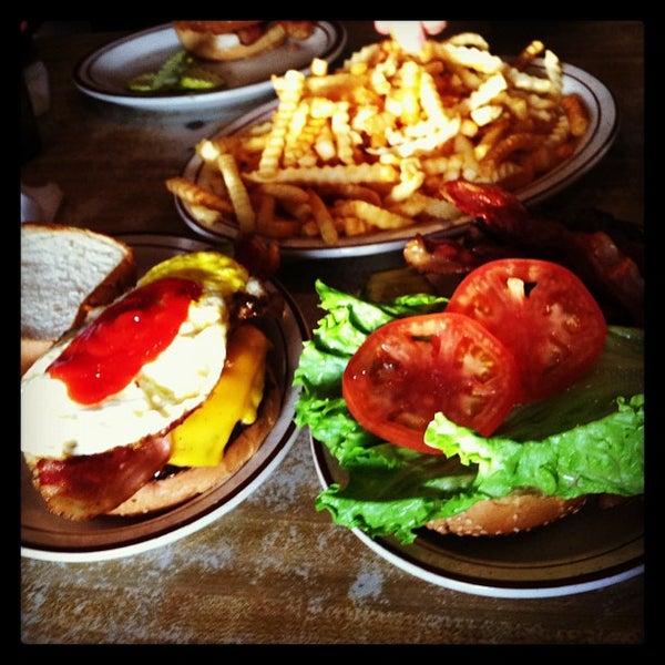 Flameburger - 2534 Rice St