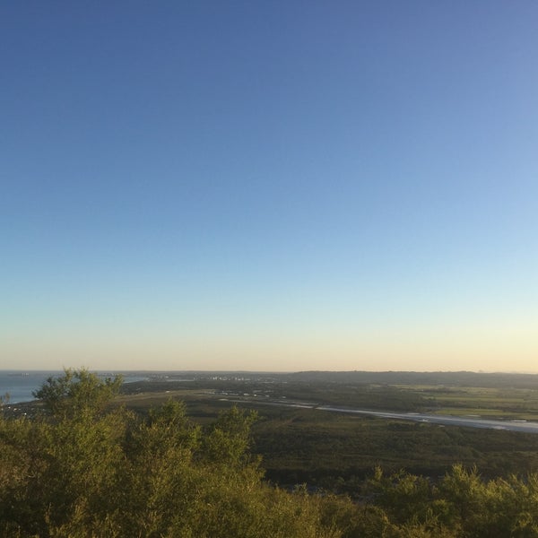 Mount Coolum - Mountain