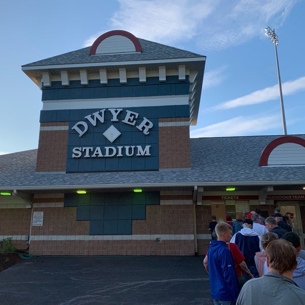 Dwyer Stadium - 6 tips from 261 visitors