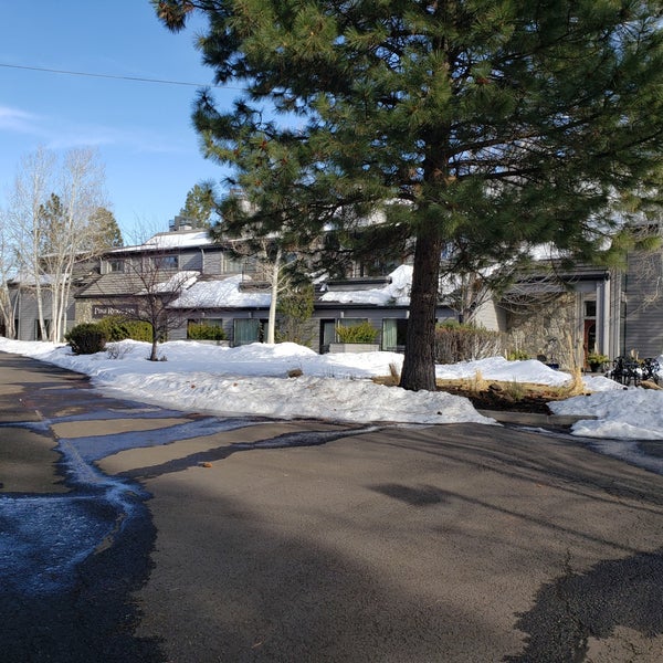 Pine Ridge Inn - Bend, OR