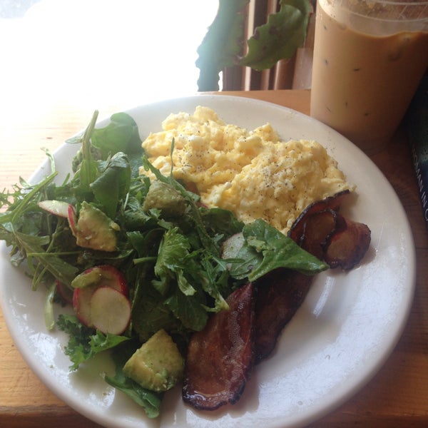 The Brass Buckle (Now Closed) - 204 Main St