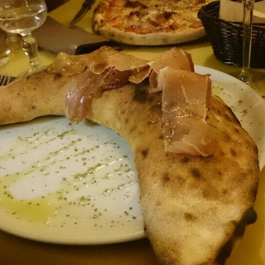 Cortile Alessi - Pizza Place in Catania