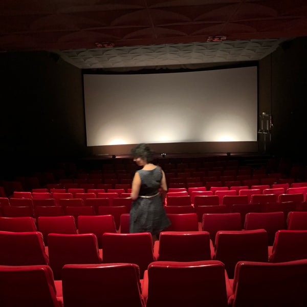 Cinéma Rialto - Movie Theater