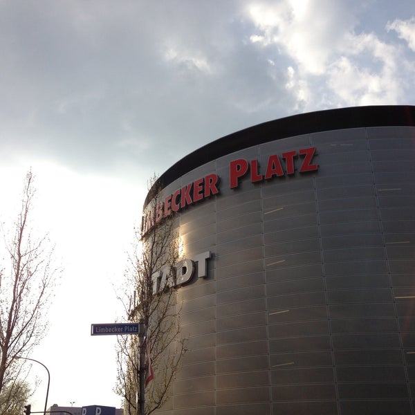 Einkaufszentrum Limbecker Platz - Stadtkern - 43 tips from 4907 visitors