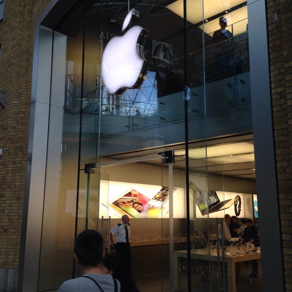 Photos at Apple Victoria Square - Victoria Square - Upper Ground, Floor