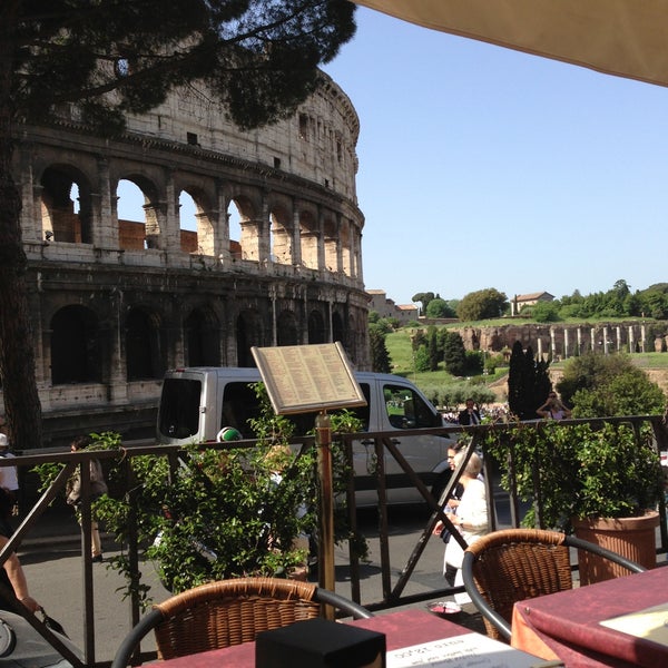 Oppio Caffè - Cocktail Bar in Monti