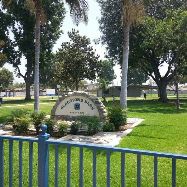 Gladstone Park - 1 tip from 59 visitors