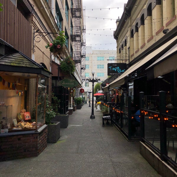 Trounce Alley - Downtown Victoria - Trounce Alley