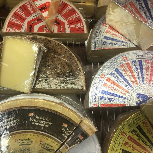 Chris' Cheesemongers - St. Lawrence - Toronto, ON