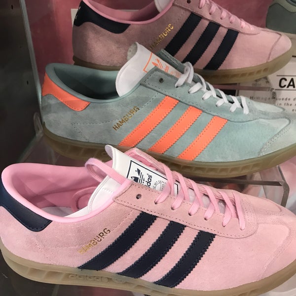 schuh - Shoe Store in New Town