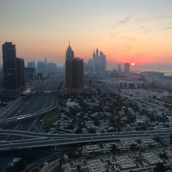 Sidra Tower - الصفوح الأولى - Sheikh Zayed Road