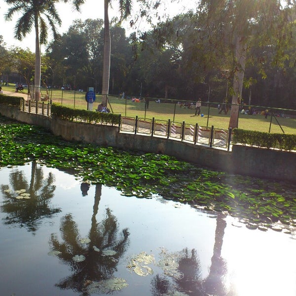 Saras Baug - 10 tips from 693 visitors