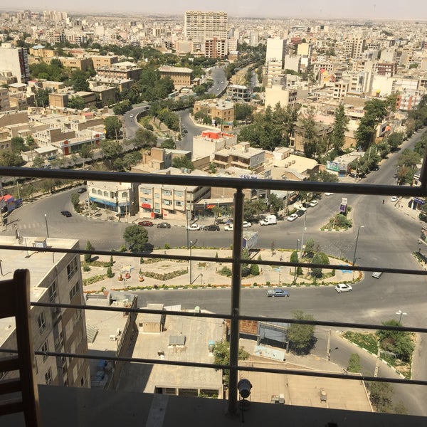 Dariush Food Land - Restaurant in arak, iran