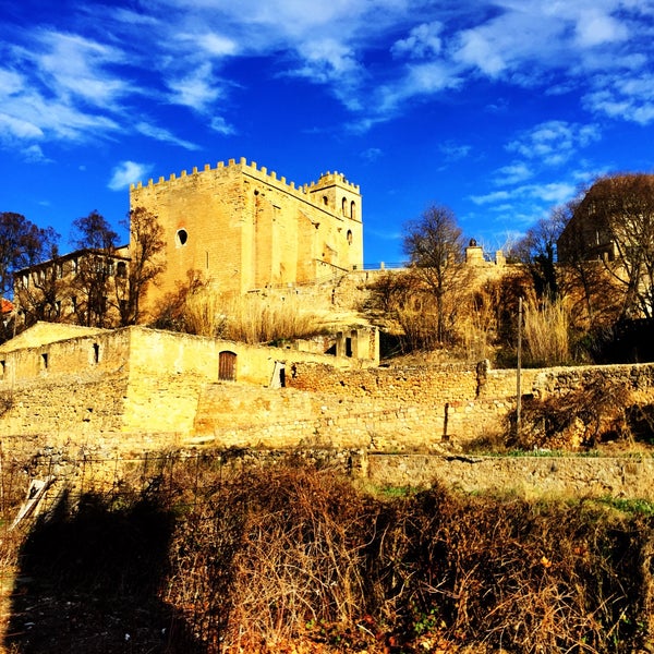 Iglesia Medieval De Fabara - Fabara, Aragón