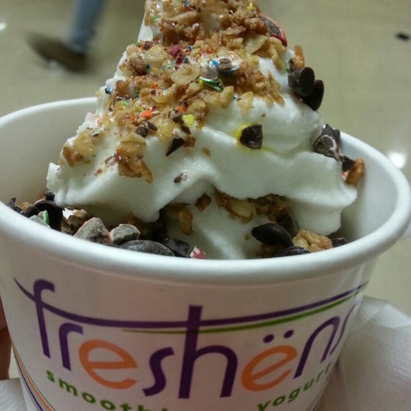 Freshen's Smoothies & Yogurt - Dessert Shop in Bloomington
