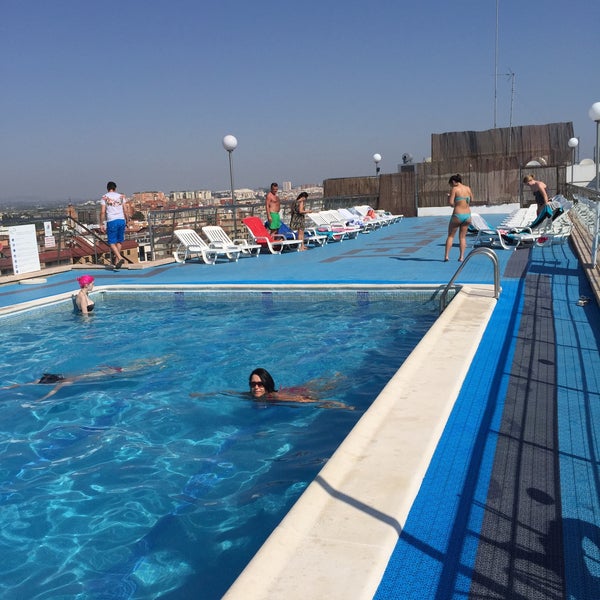 Swimming Pool Expo Hotel Valencia - Swimming Pool in Campanar