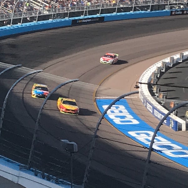 ISM Raceway - 33 tips from 2604 visitors