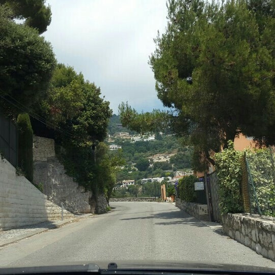 Grand Corniche - Scenic Lookout