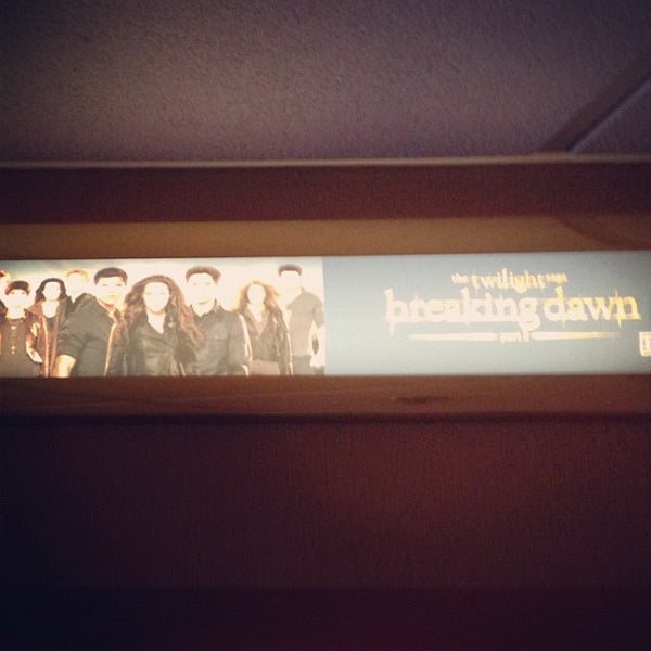 Photos at Regal Edwards Santa Maria - 9 tips from 544 visitors