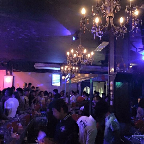กทม ผับ (Kor Tor Mor Pub) - 40 tips from 2039 visitors