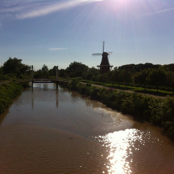 Windmill Island Garden - Garden