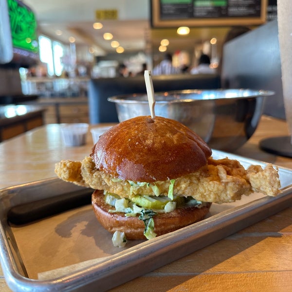 Hopdoddy Burger Bar - Burger Joint in Northwest Side