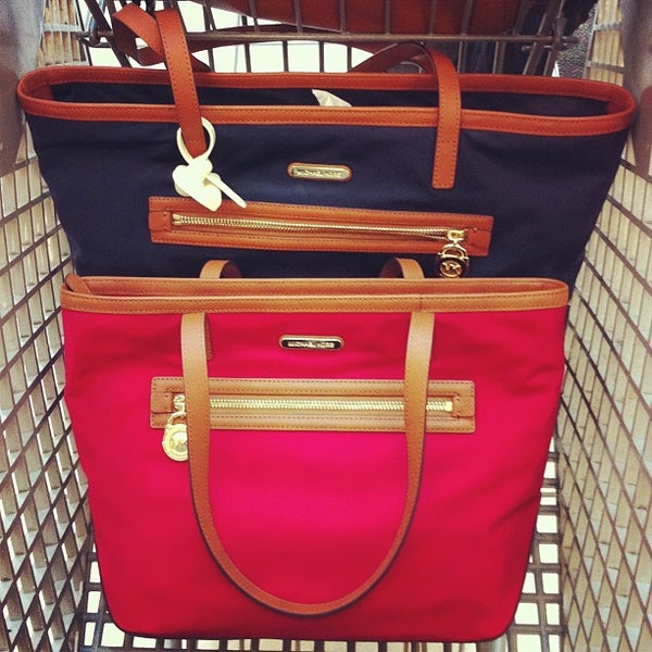 NEX (Navy Exchange) Bldg 2017 - Department Store in Coronado