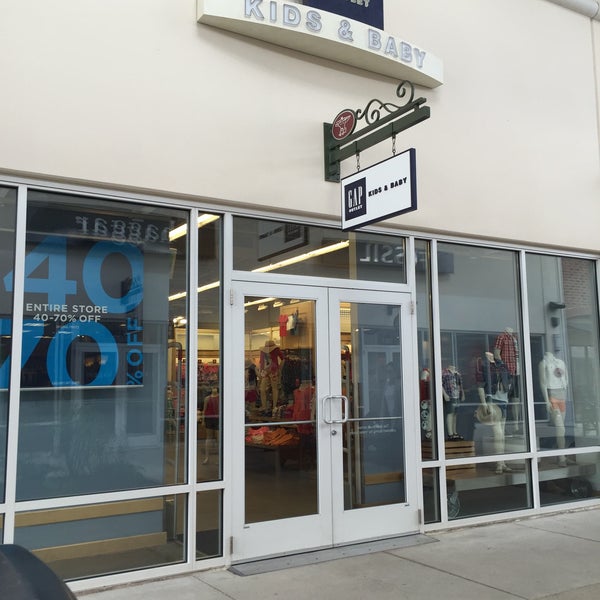 Gap Factory Store - 1 tip