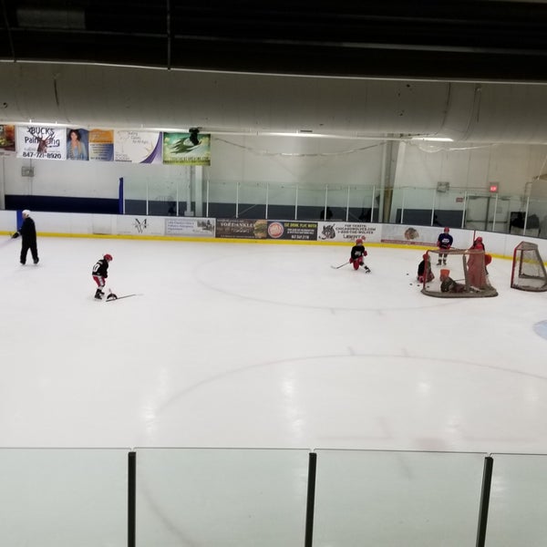 Glacier Ice Arena - 670 Lakeview Pkwy