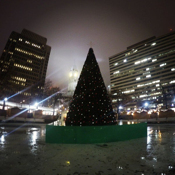 Photos at 1515 Arch Street - Government Building in Logan Square