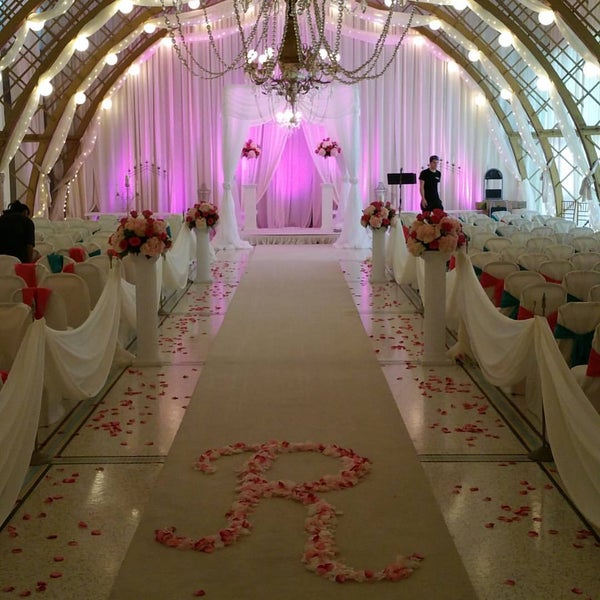 Kapok Tree Special Events Center - 923 N McMullen Booth Rd