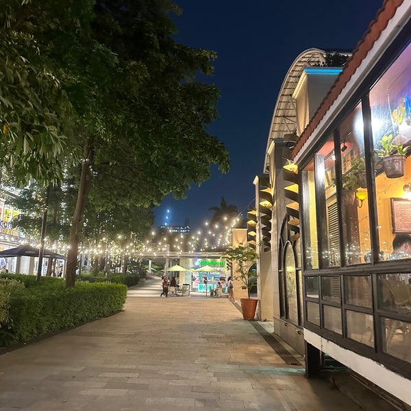 Rustan's - Ayala Alabang - Alabang Town Center