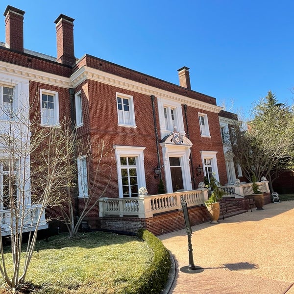 Oxon Hill Manor - 2 tips from 552 visitors