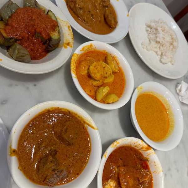 Rendezvous Restaurant Hock Lock Kee - Singapore River - 6 Eu Tong Sen ...