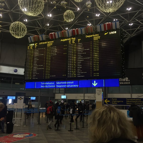 Helsinki Airport (HEL) - International Airport in Lentokenttä