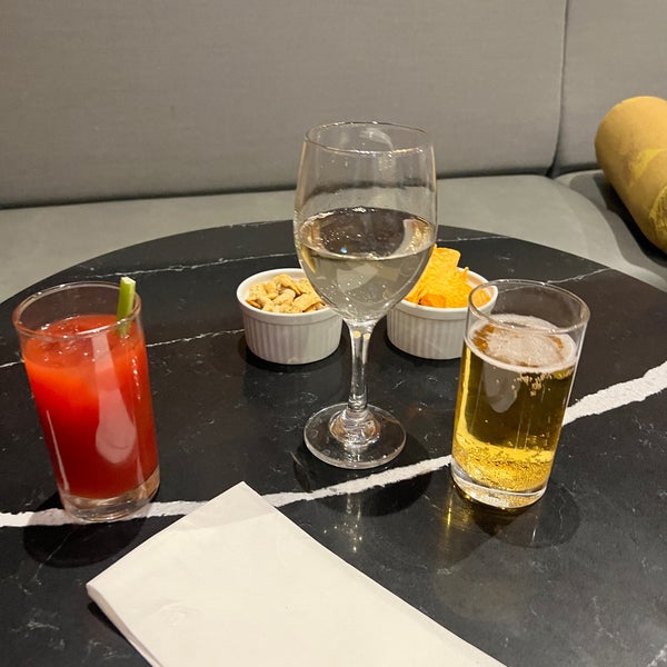 Marriott Executive Lounge - Hotel Bar