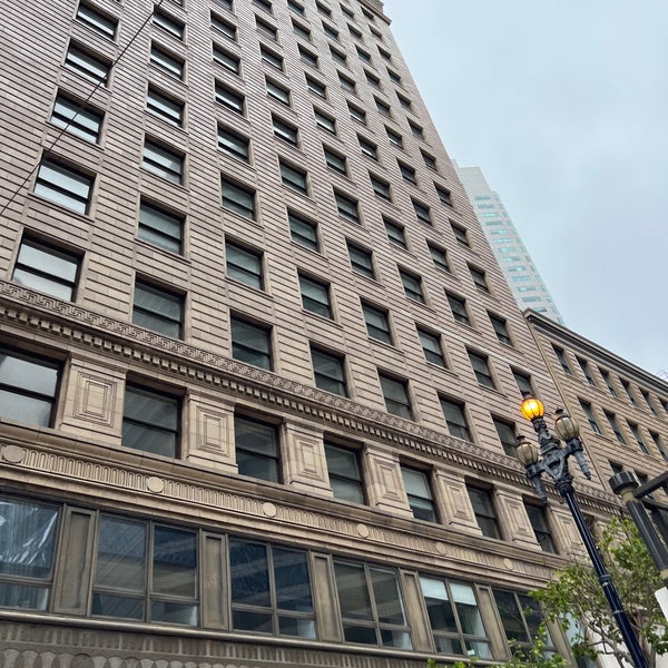 Hobart Building - Financial District - 582 Market St