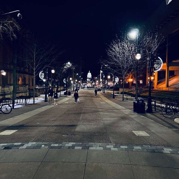 State Street - Plaza in State Street