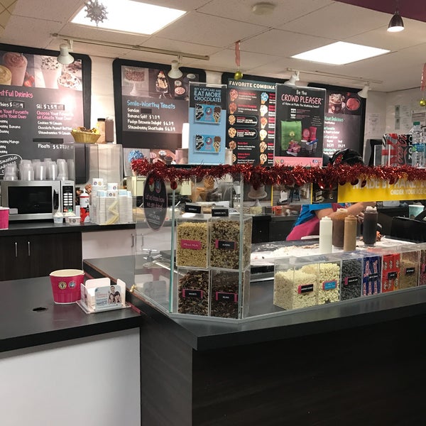 Maggie Moo's Ice Cream & Treatery - 143 Avenida Winston Churchill,