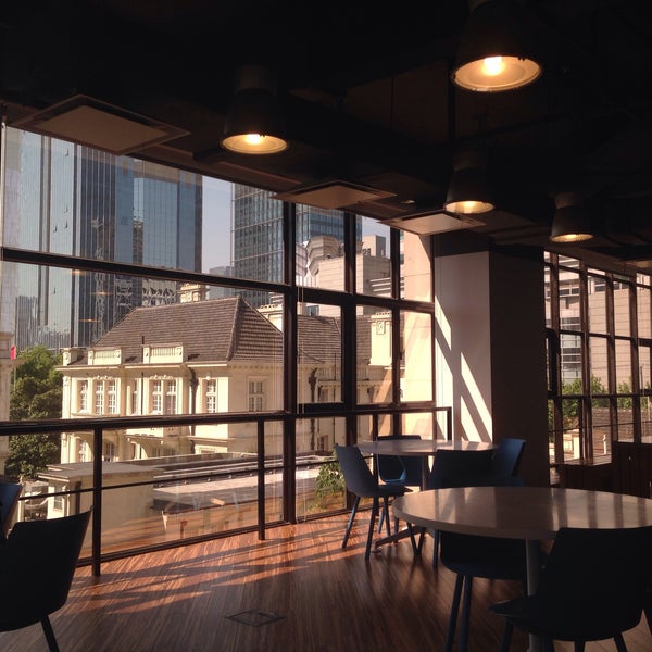 EF Education First APAC HQ - Office in Jìng'an